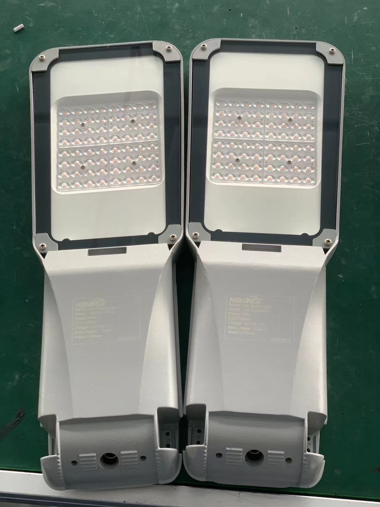 200W LED 路灯 Hi-Rise175LM/W 高流明 LED 路灯 - 宏鑫瑞特